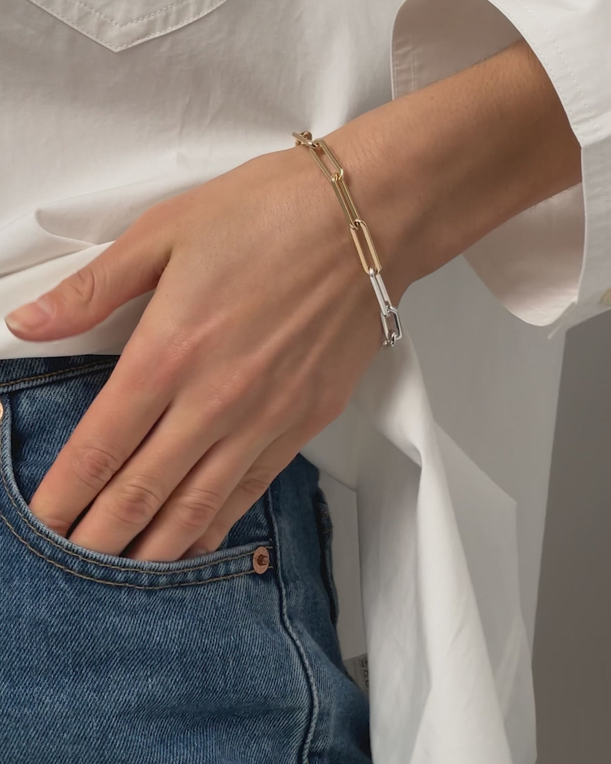 Andi Slim Bracelet | Two-Tone Paperclip Chain | JENNY BIRD Canada